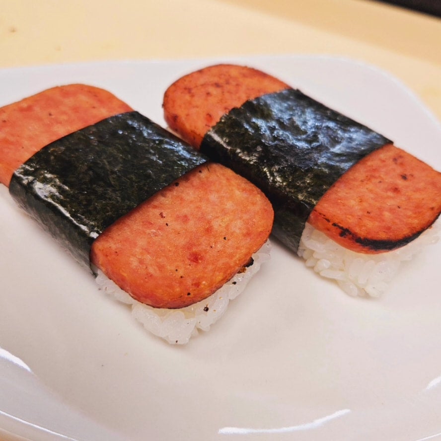 Spam Musubi (2 pieces) | Miyazaki Sushi